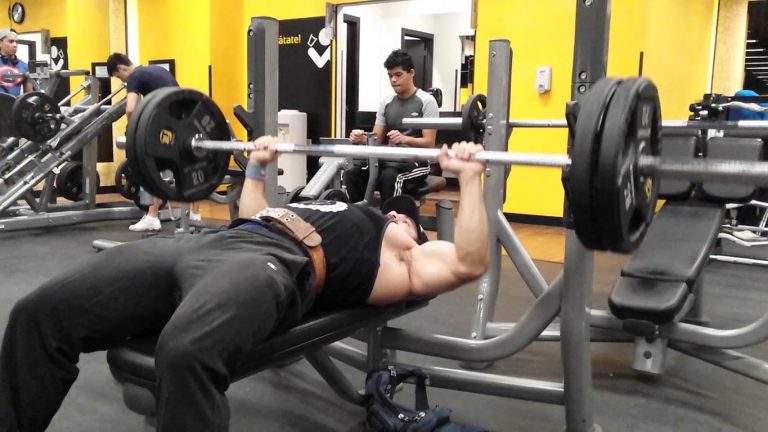 Press de pecho plano con barra - blog KiffeMyBody